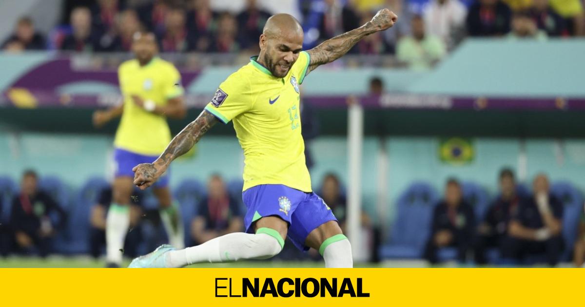 Dani Alves, molt a prop de tornar a jugar a futbol als 42 anys