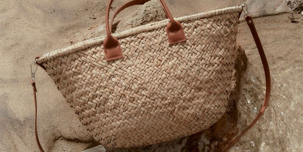 El bolso capazo que eligen las pijas para el verano está en Lefties ...