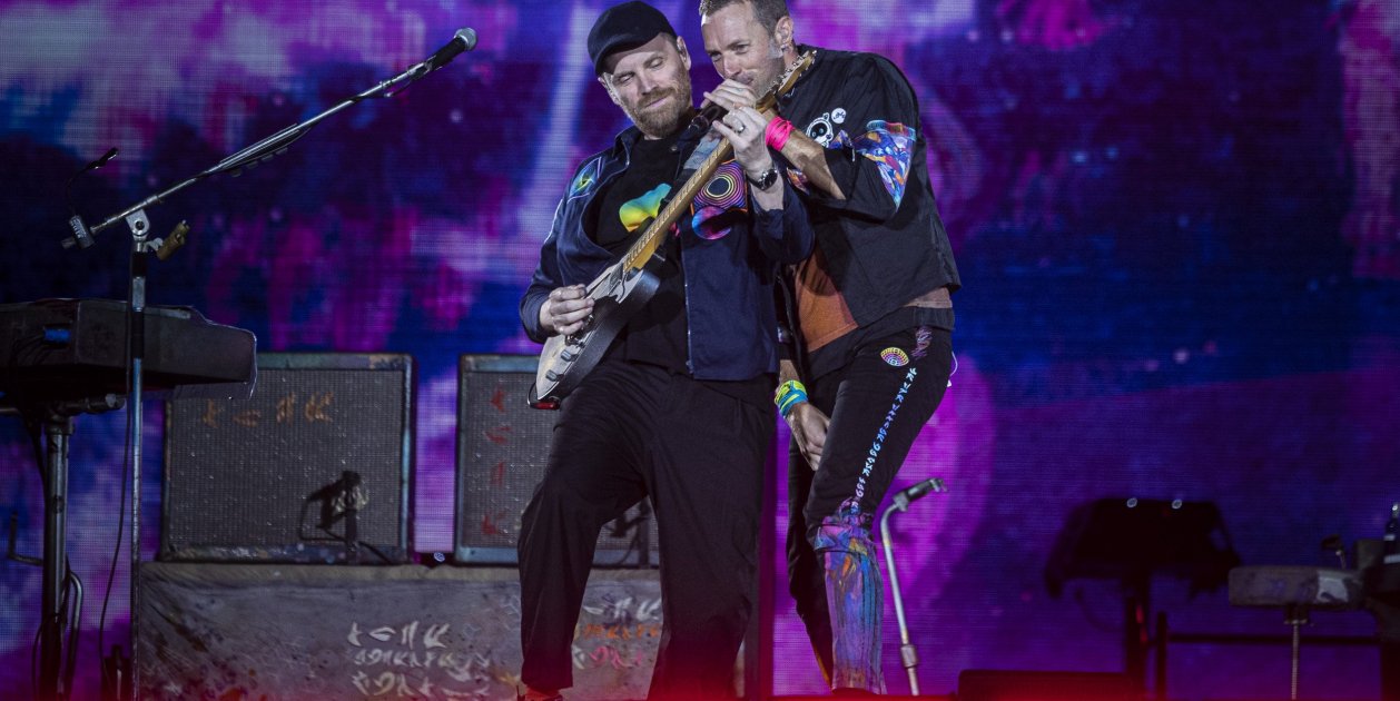 ¿Crees que Coldplay tiene que hacer un gesto con el catalán en Barcelona?