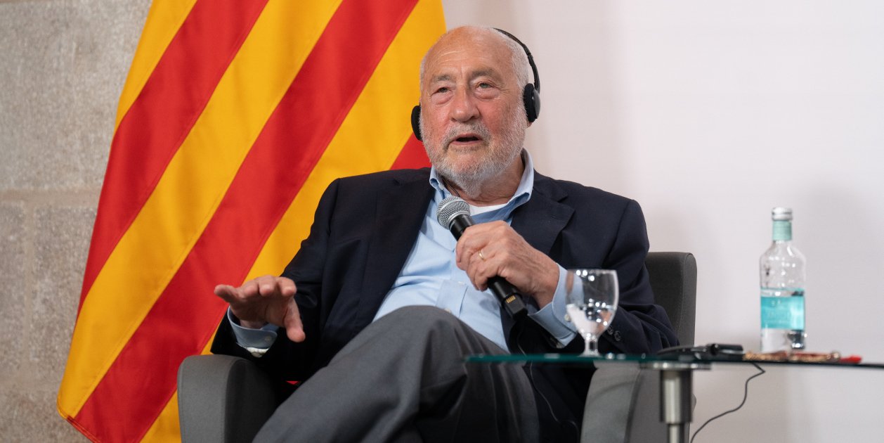 Stiglitz, Premio Internacional Catalunya: "No se puede tener democracia ...