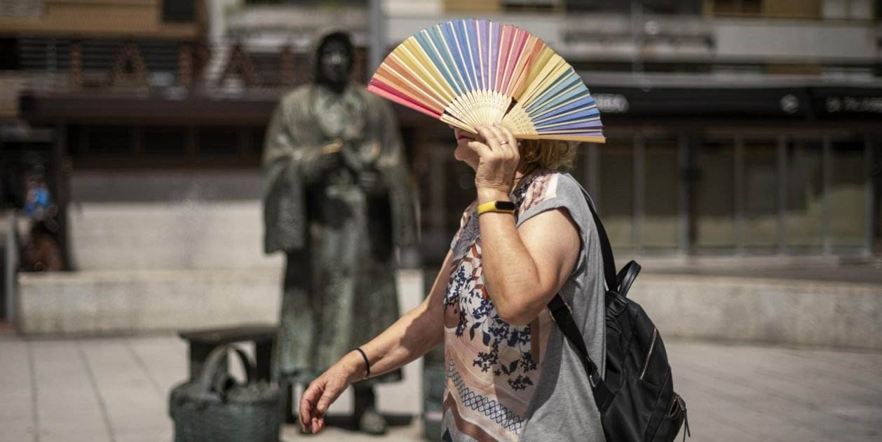 ¿Cómo afecta la ola de calor extrema a personas de edad avanzada y con ...