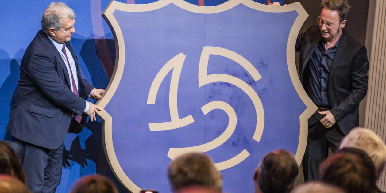 El Barça presenta un nuevo logotipo para conmemorar el 125.º ...