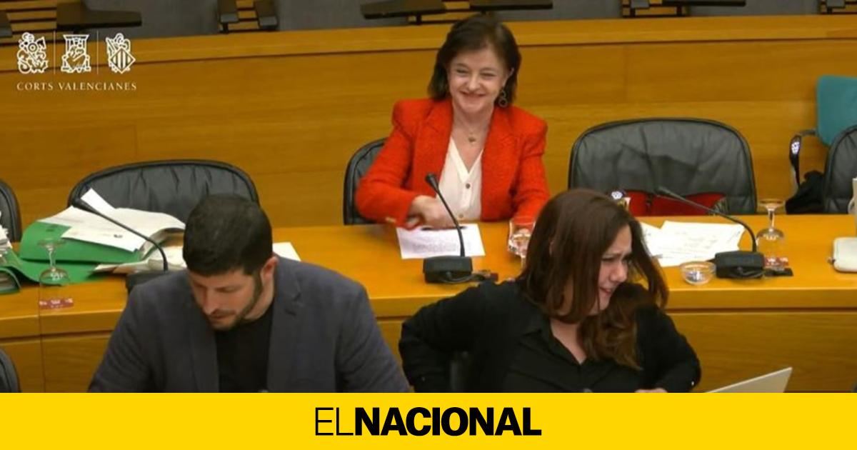 Ridículo de una diputada de Vox en Valencia: confunde 'número' con 'nombre'