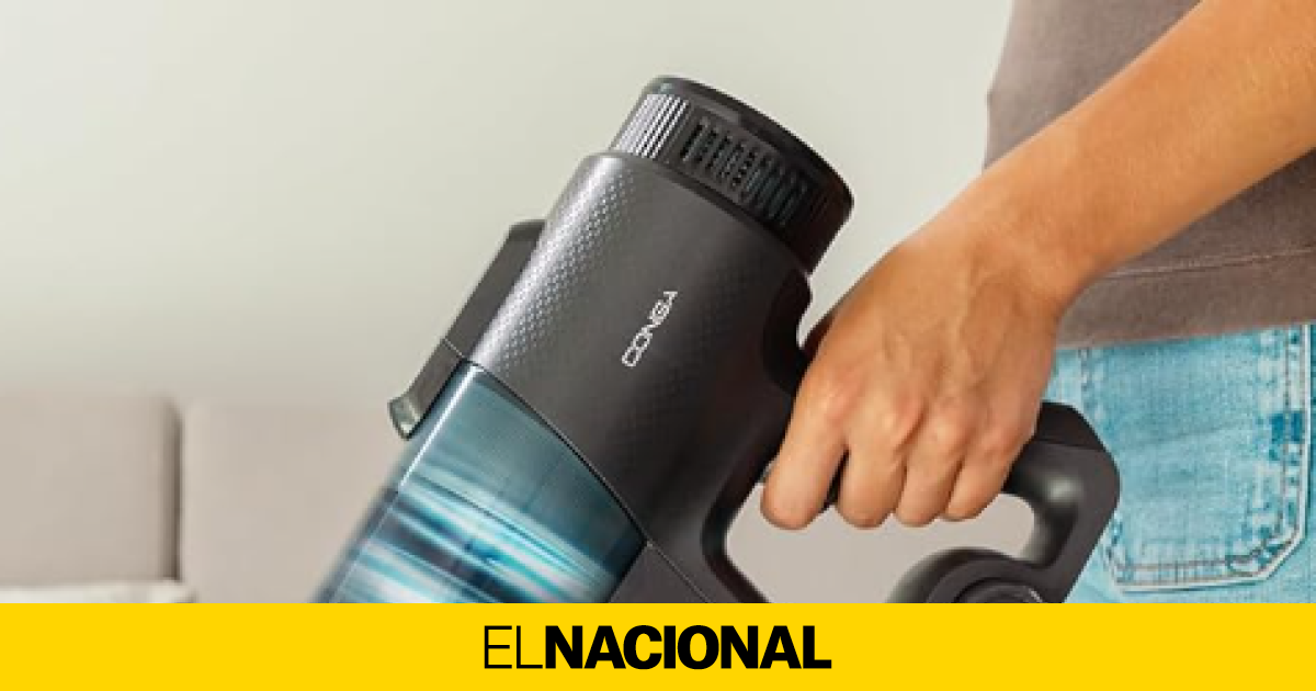 Buscamos el aspirador escoba número 1 en ventas en Amazon y es este ...