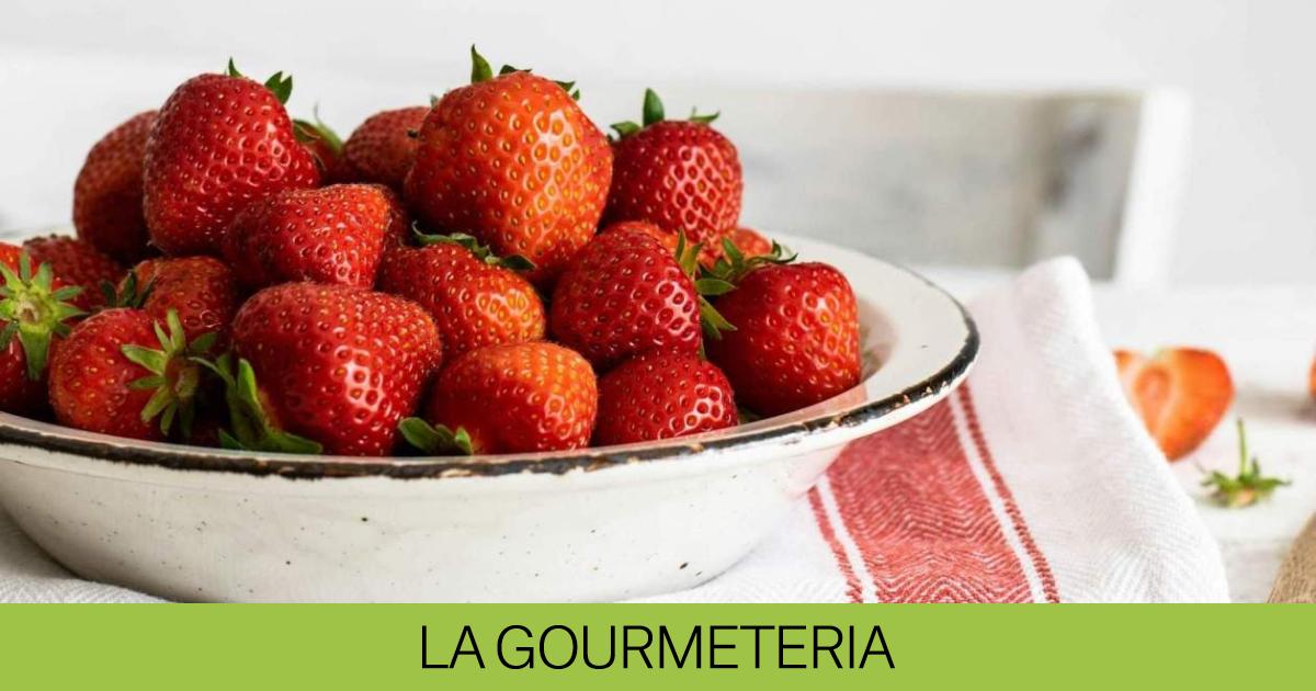 El truco científico para conservar las fresas en la nevera durante ...