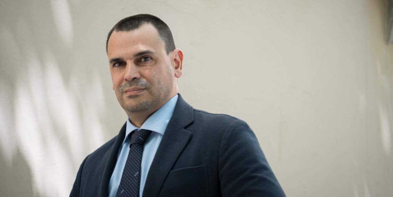 Una nueva investigación a la pareja de Ayuso pone en duda su pacto con ...