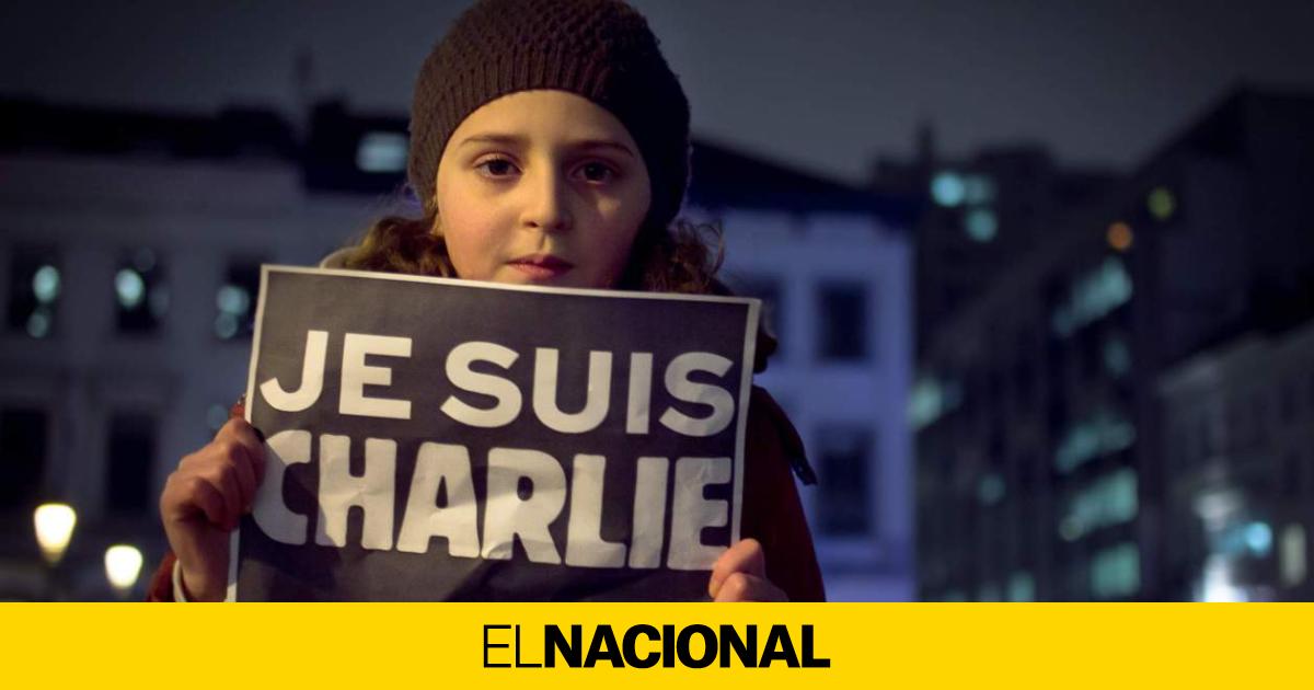 Así es la portada de 'Charlie Hebdo' que conmemora los diez años del ...