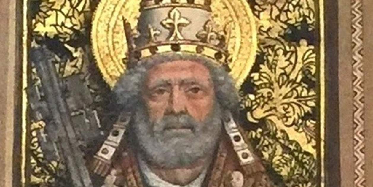 Muere el papa Luna, pieza clave en la entronización de los Trastámara ...