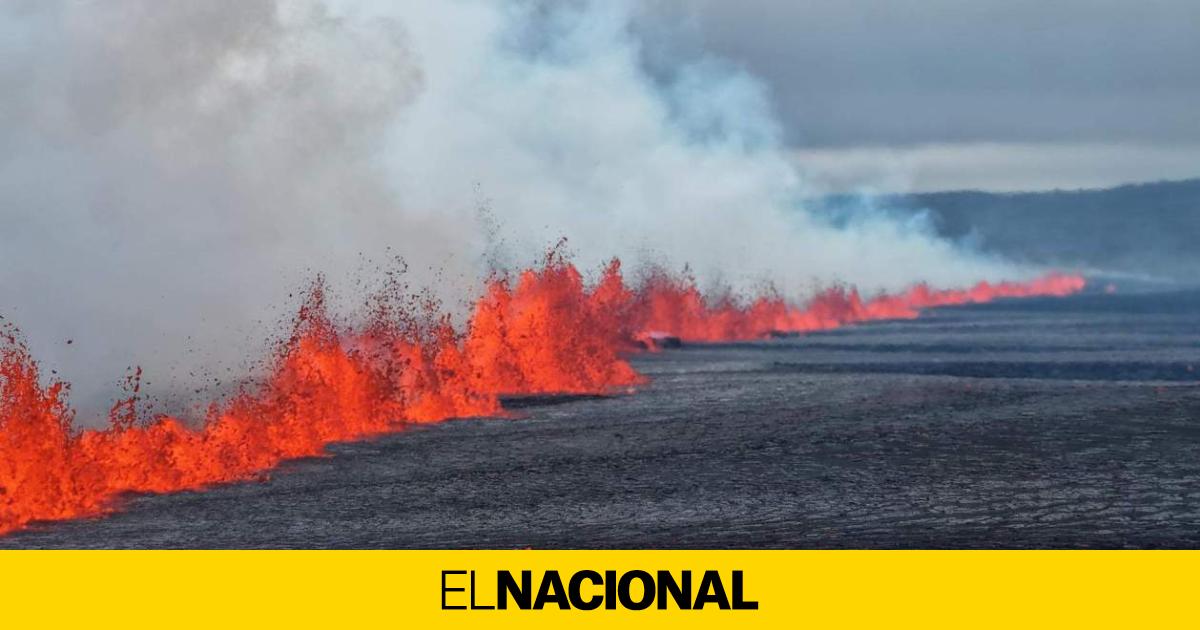 Espectacular erupció d'un volcà a Islàndia: la dotzena en els últims ...