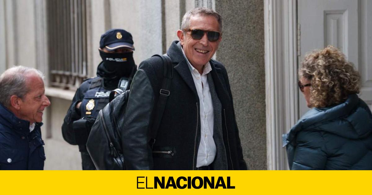 Un altre periodista va veure el correu de la parella d’Ayuso hores ...