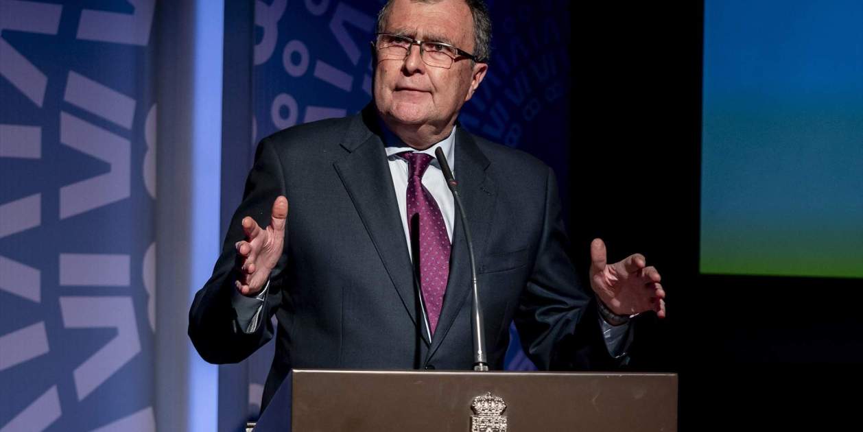 Muere José Ballesta, alcalde de Murcia, a los 67 años a consecuencia de ...