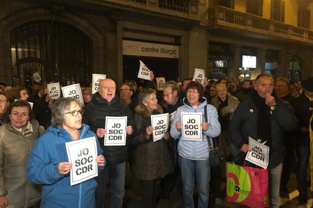 Avalancha De Movilizaciones Por Todo Catalunya Para Denunciar Las