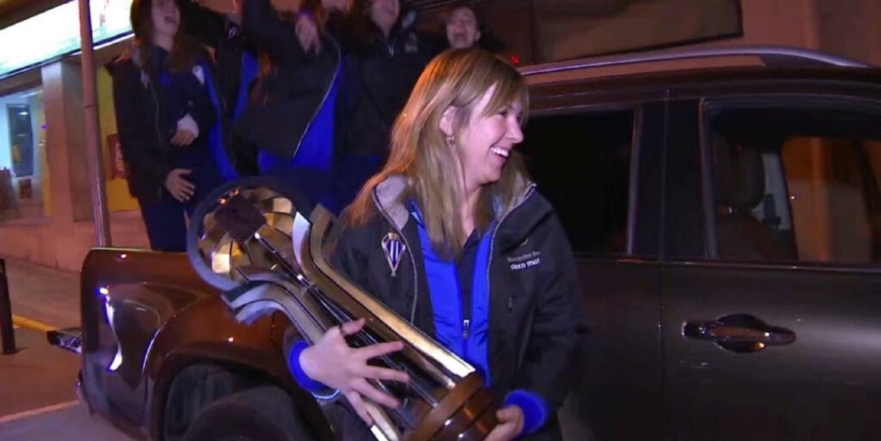 Anna Romero, amb amor només pel club de tota la vida, el CP Voltregà ...