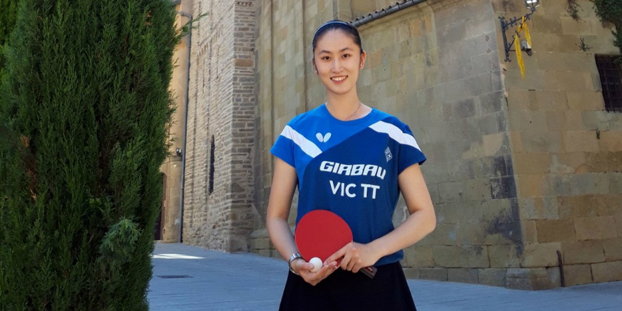 Sofia-Xuan Zhan, presentada com a nova jugadora Girbau Vic que jugarà ...
